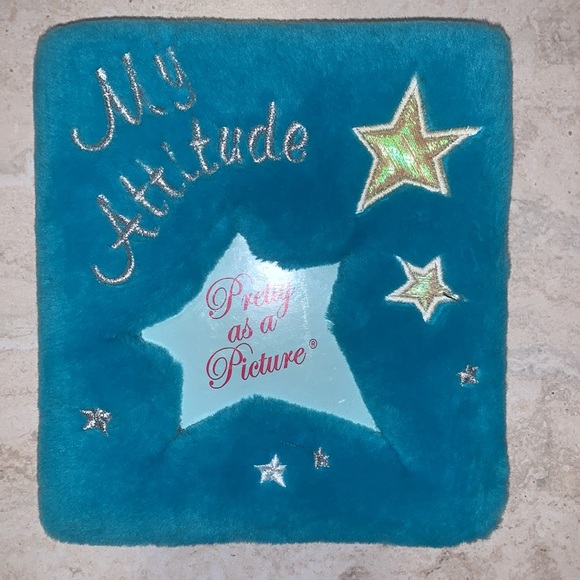 Wall Decor | Vintage Fuzzy Blue Picture Frame | Poshmark